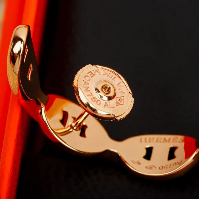 Budget-friendly Hermes Bracelets