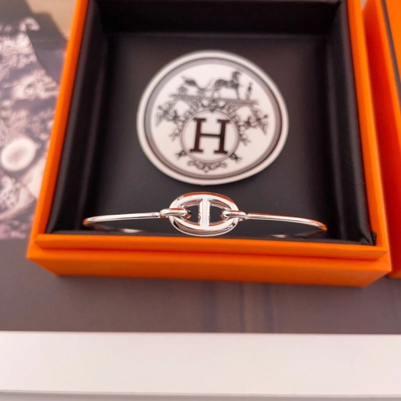 Perfect replica Hermes Bracelets
