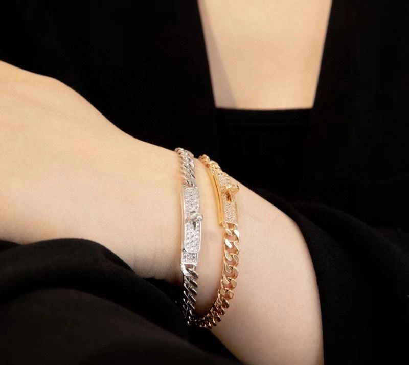 Indistinguishable Hermes Bracelets