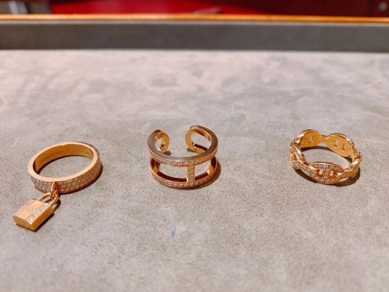 Reasonably priced Hermes Bracelets