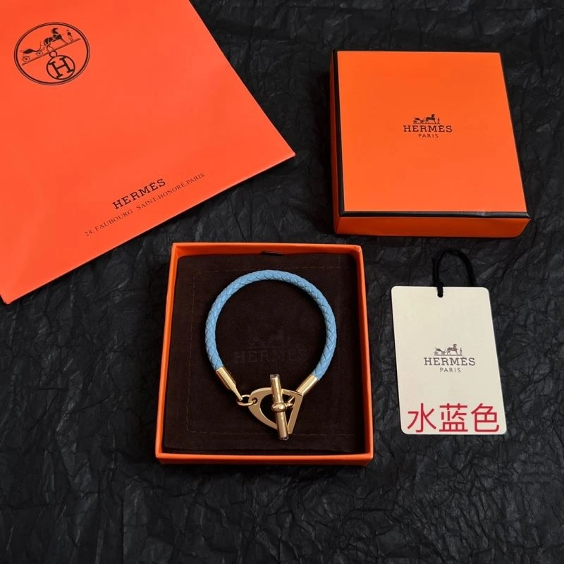 Low-cost Hermes Bracelets