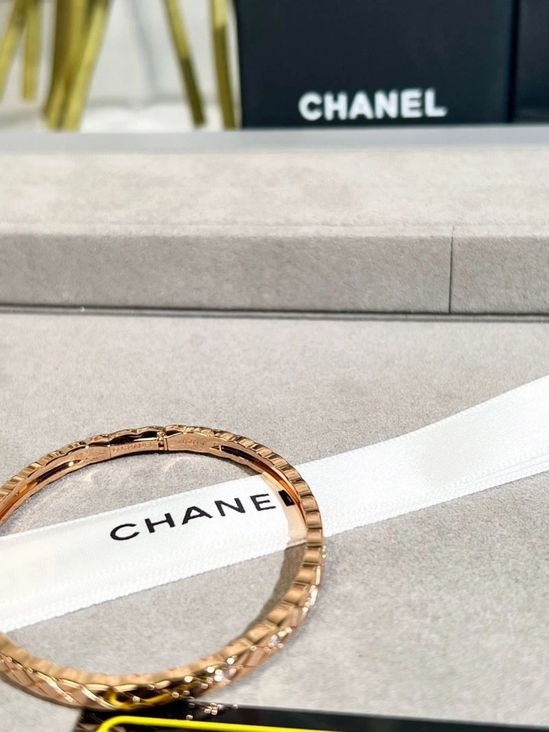 Brand-authenticated Hermes Bracelets