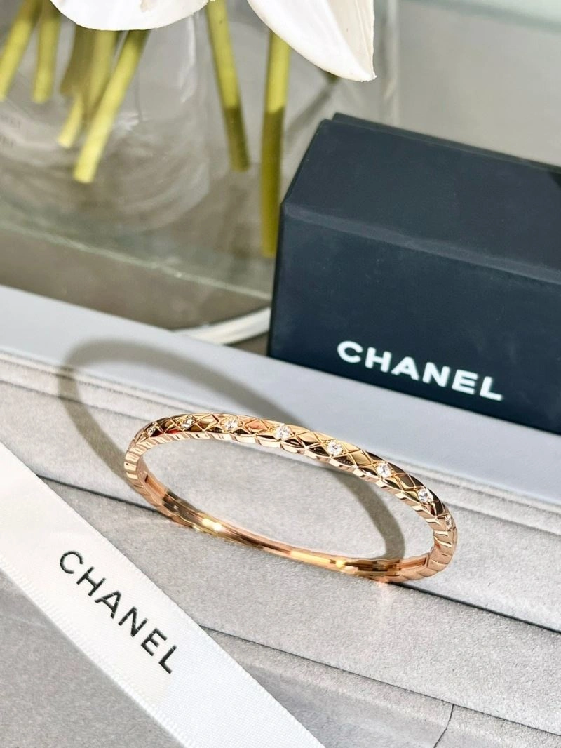 Brand-authenticated Hermes Bracelets