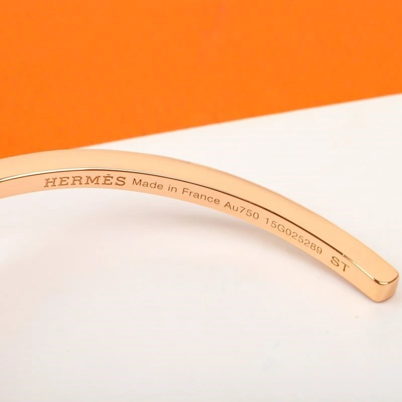 Brand-authenticated Hermes Bracelets