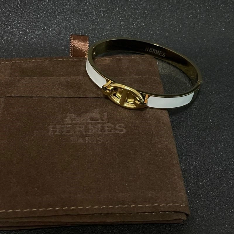 Reasonably priced Hermes Bracelets
