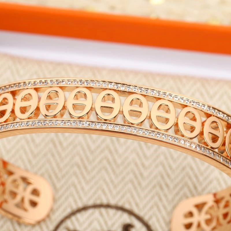 Indistinguishable Hermes Bracelets