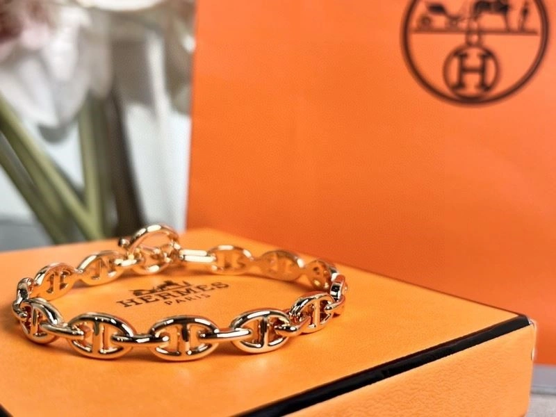 Factory-made Hermes Bracelets
