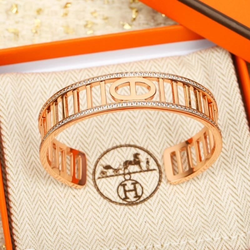 Factory-made Hermes Bracelets