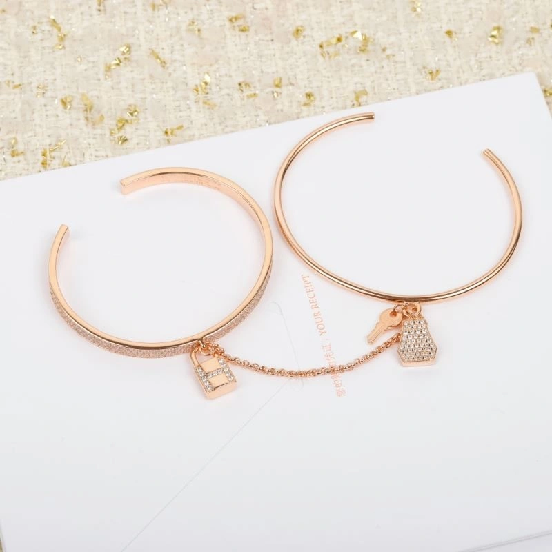 Brand-authenticated Hermes Bracelets