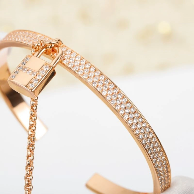 Brand-authenticated Hermes Bracelets