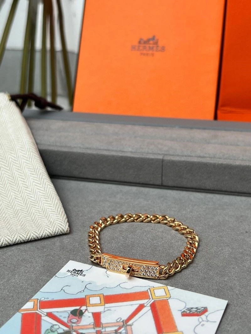 Indistinguishable Hermes Bracelets