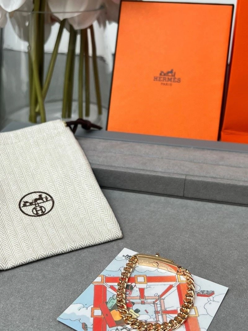 Indistinguishable Hermes Bracelets