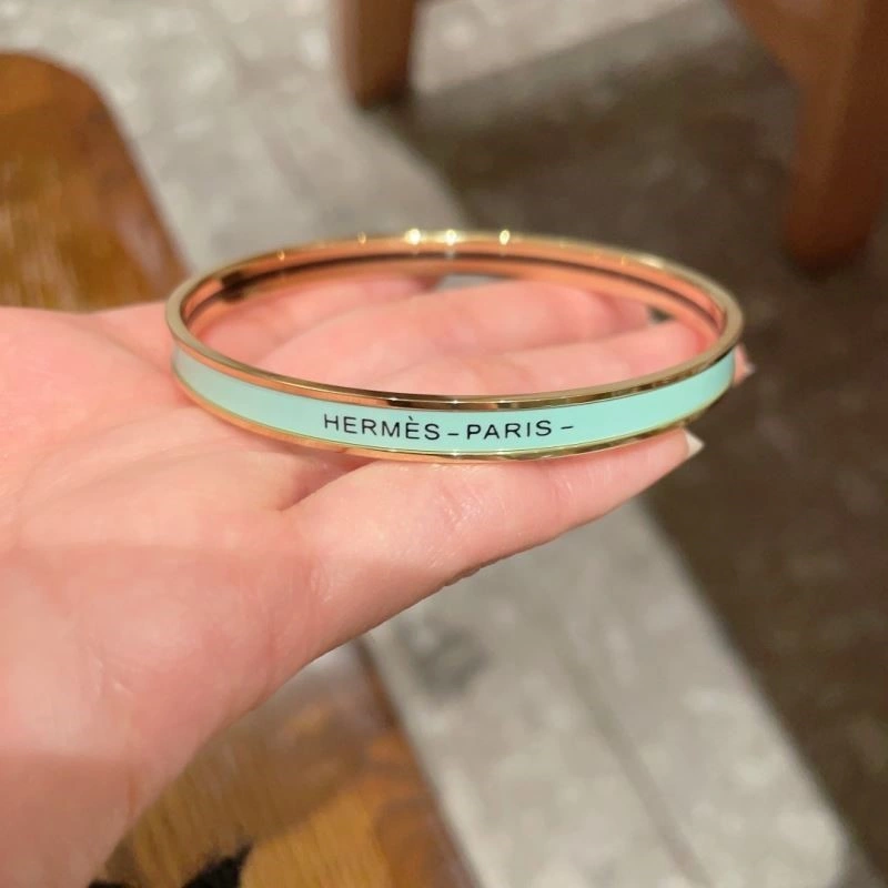 Inexpensive Hermes Bracelets