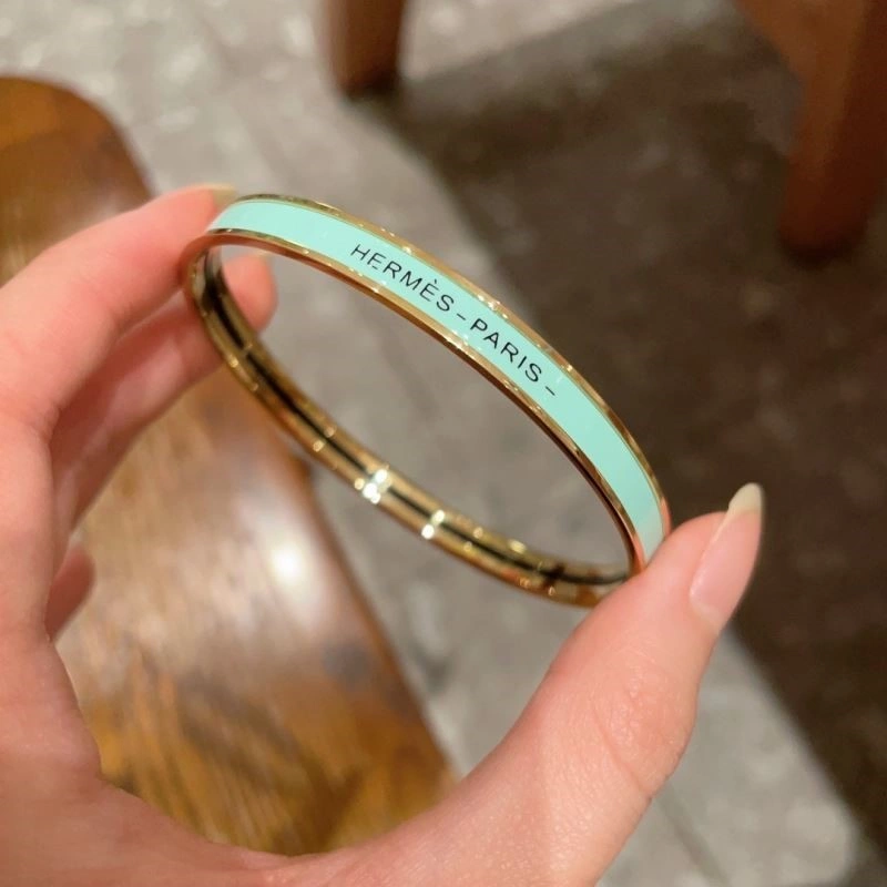 Inexpensive Hermes Bracelets
