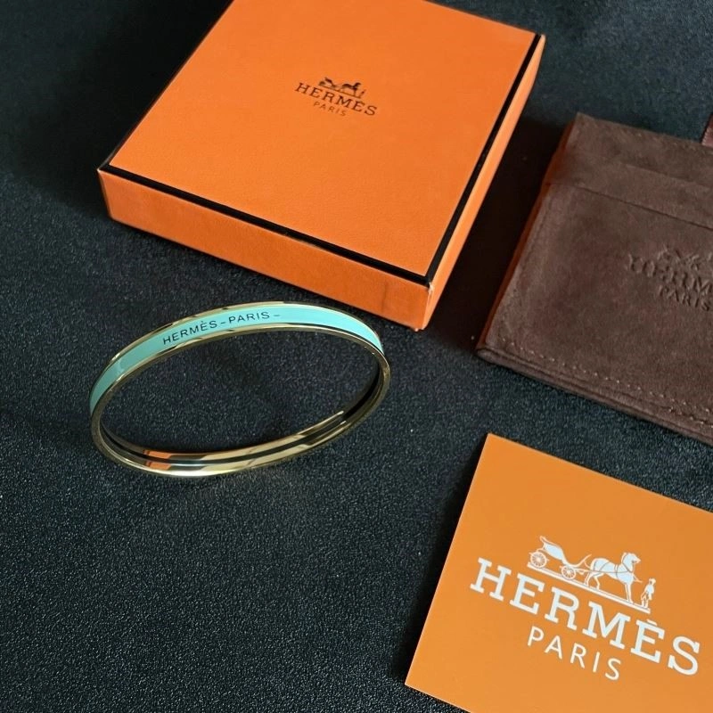 Inexpensive Hermes Bracelets