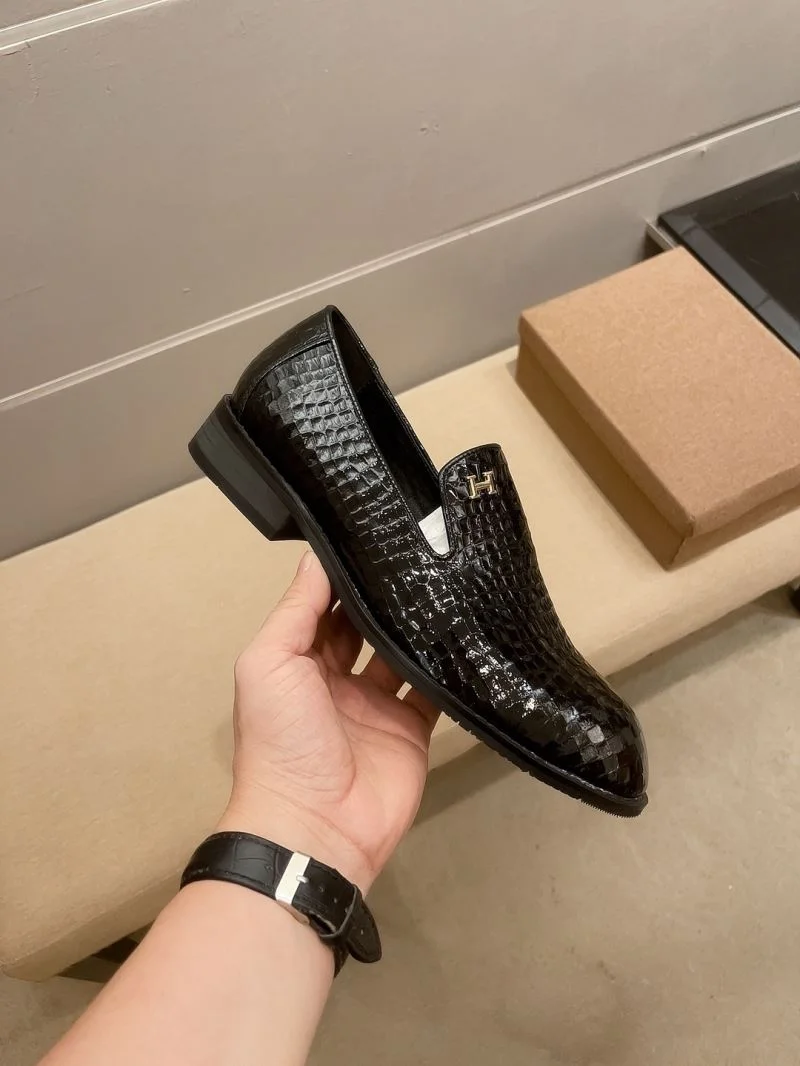 Value-priced Hermes Business Shoes
