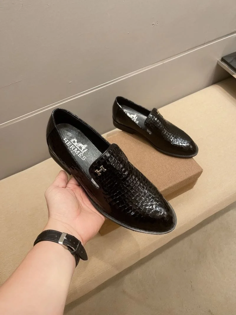 Value-priced Hermes Business Shoes