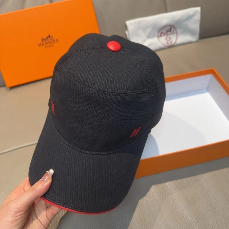 Precise copy Hermes Caps