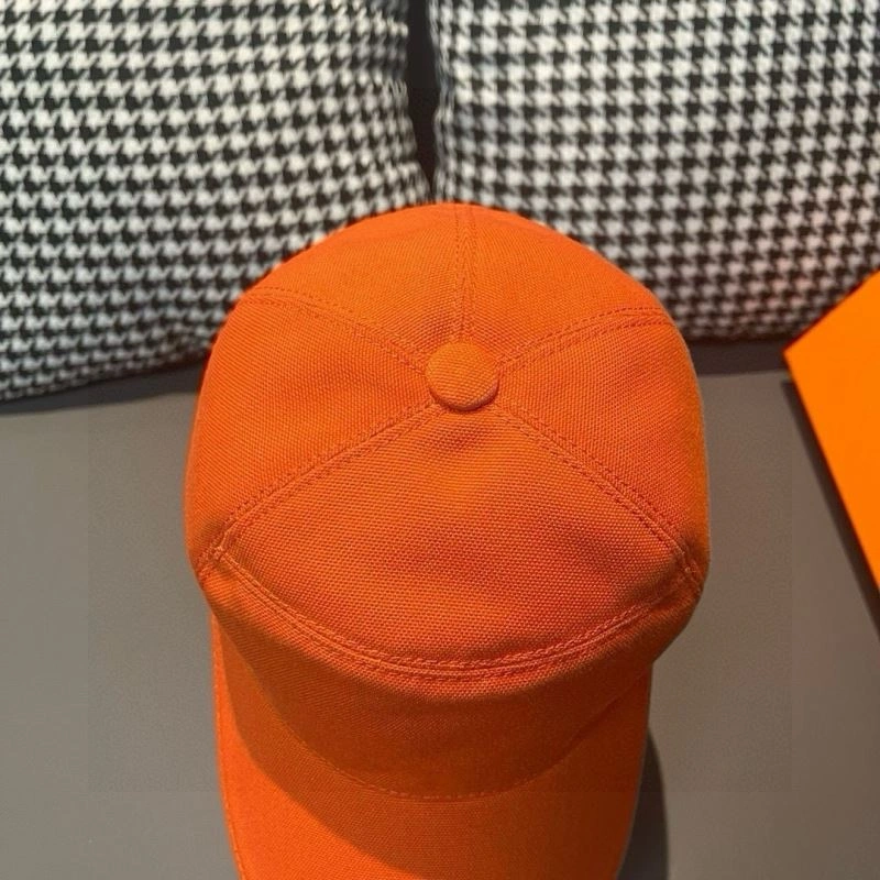 Indistinguishable Hermes Caps