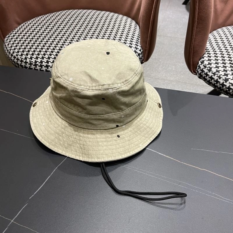 Indistinguishable Hermes Caps