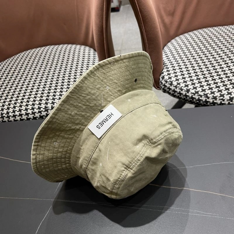 Indistinguishable Hermes Caps