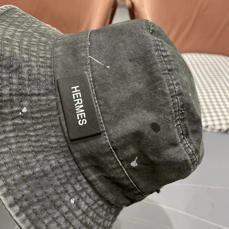 Accurate model Hermes Caps