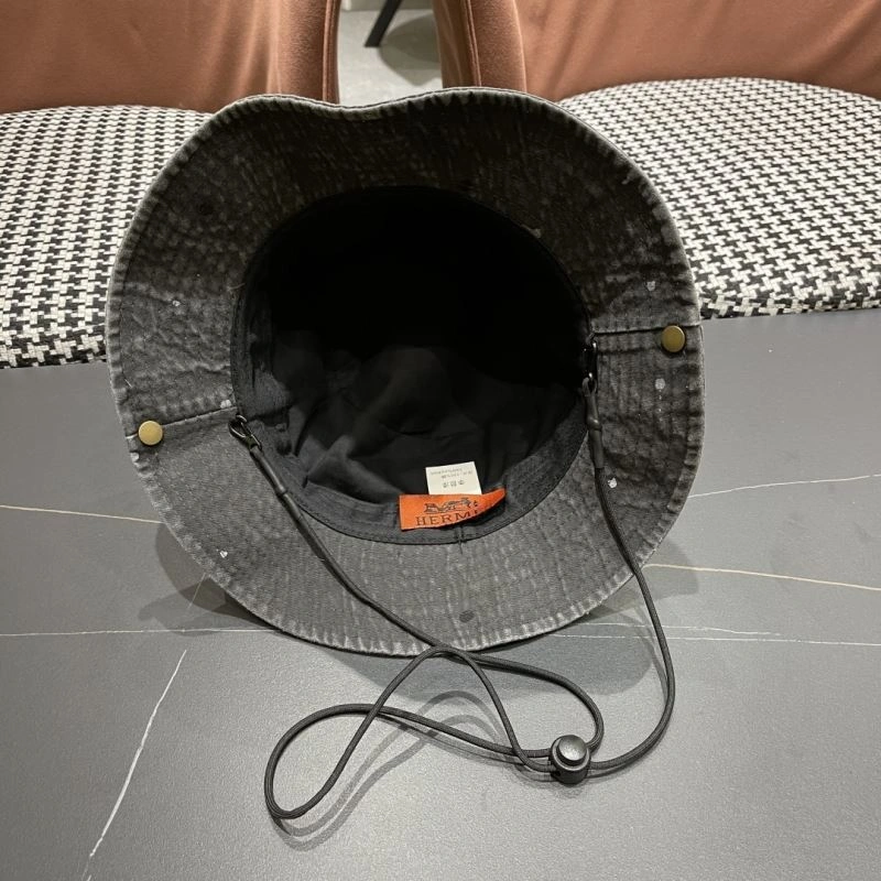 Accurate model Hermes Caps