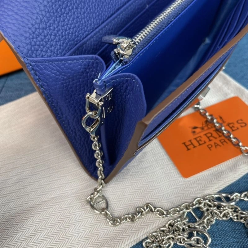 Low-cost Hermes Constance Bags