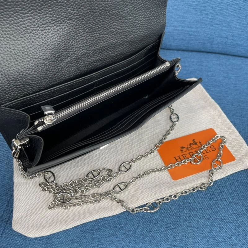 Low-cost Hermes Constance Bags