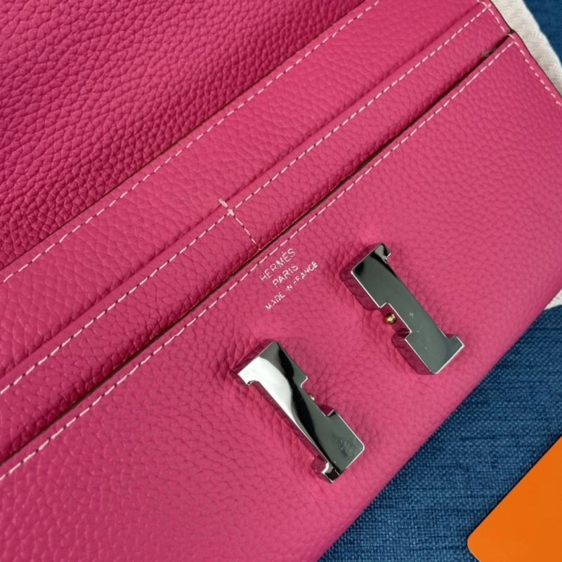 Low-cost Hermes Constance Bags