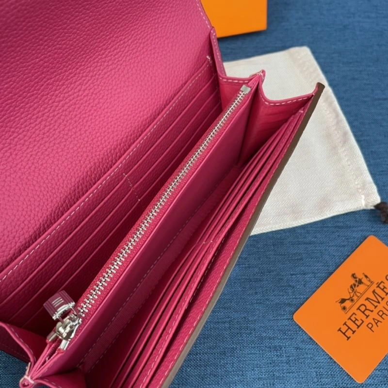 Low-cost Hermes Constance Bags