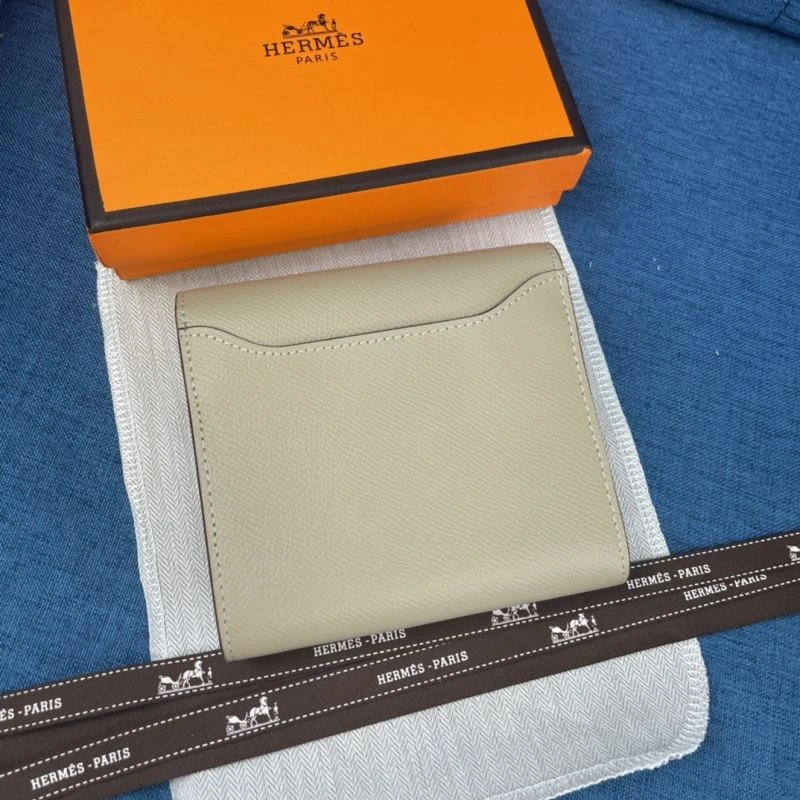 Low-cost Hermes Constance Bags
