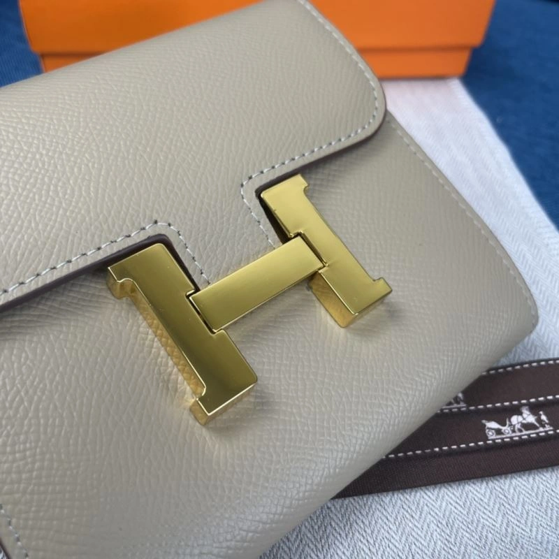 Low-cost Hermes Constance Bags