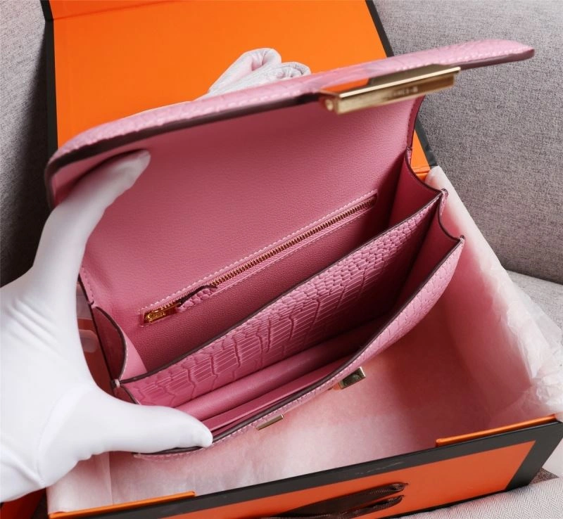 Low-cost Hermes Constance Bags
