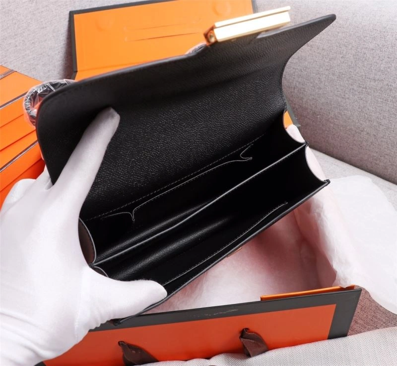 Low-cost Hermes Constance Bags