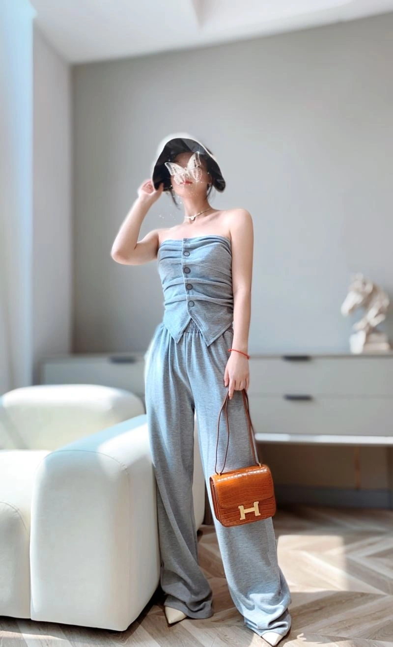 Inexpensive Hermes Constance Bags