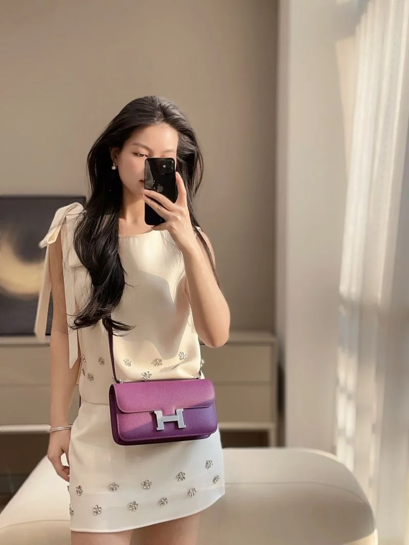 Low-cost Hermes Constance Bags