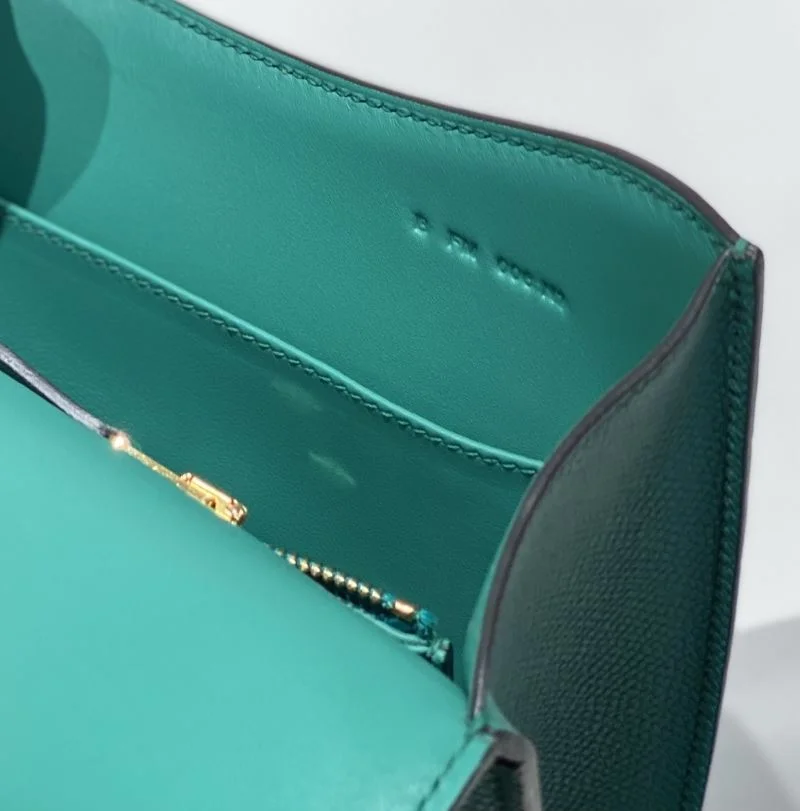 Low-cost Hermes Constance Bags