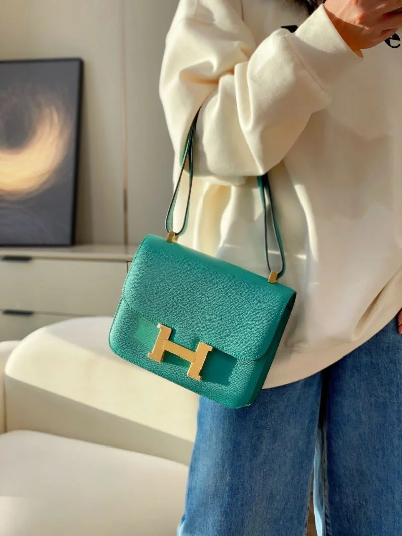 Low-cost Hermes Constance Bags