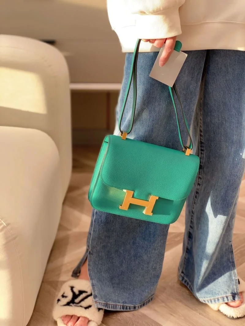 Low-cost Hermes Constance Bags