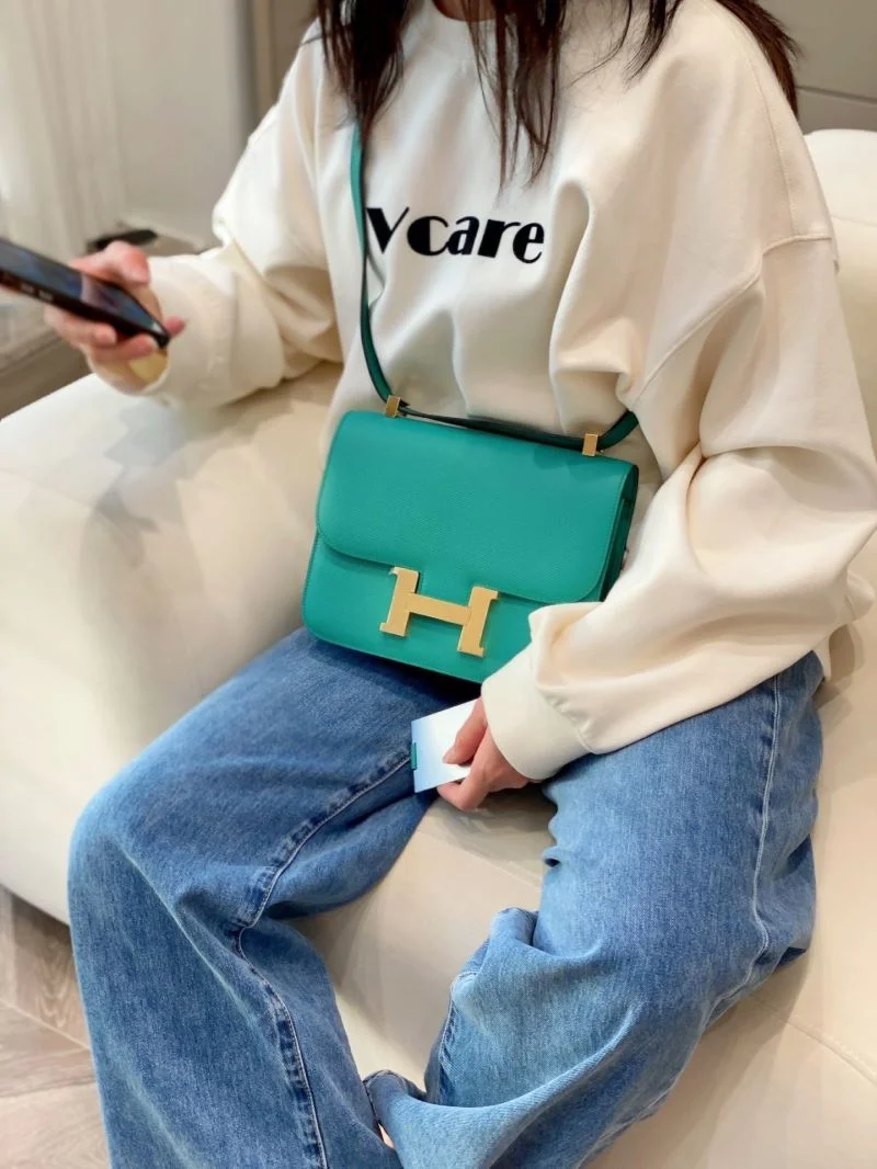 Low-cost Hermes Constance Bags