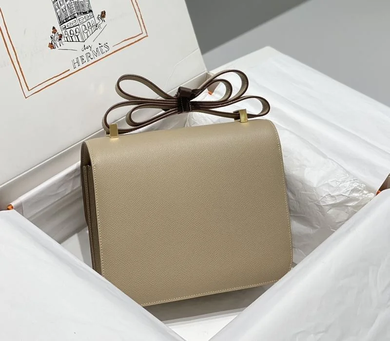 Low-cost Hermes Constance Bags