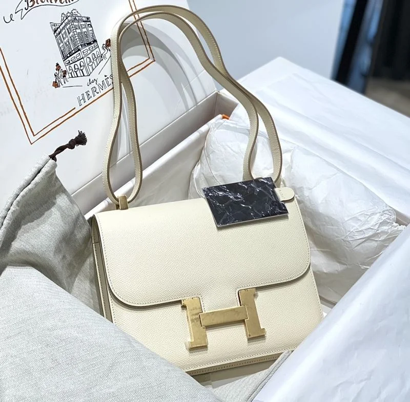 Low-cost Hermes Constance Bags
