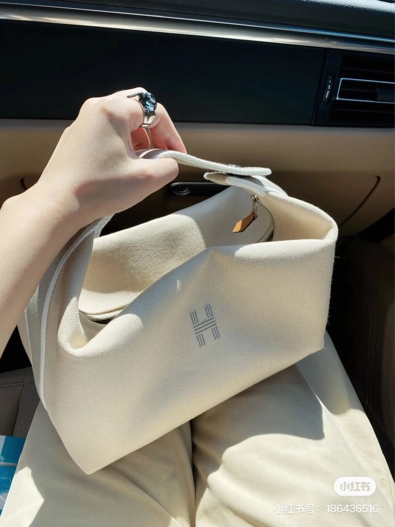 Legit Hermes Cosmetic Bags