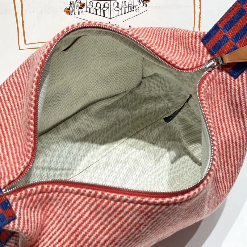 Cut-rate Hermes Cosmetic Bags