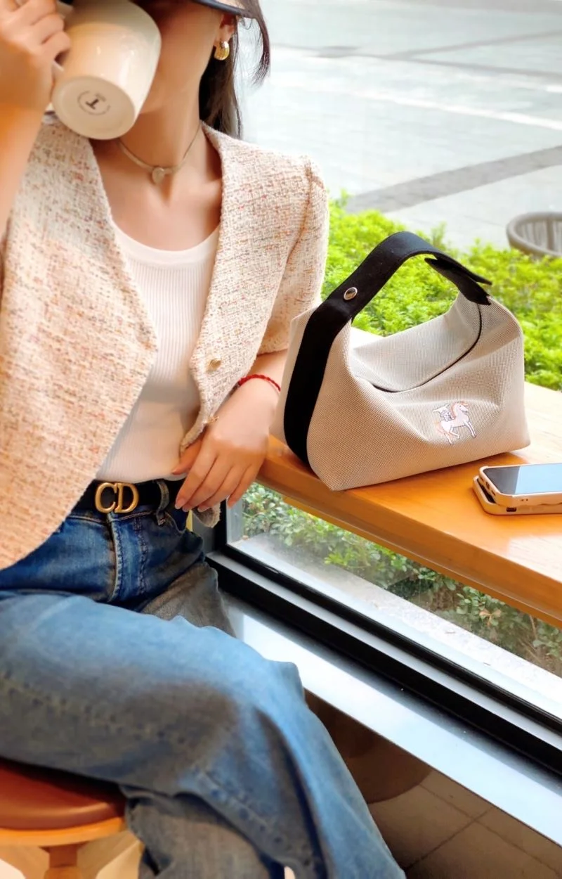 Cut-rate Hermes Cosmetic Bags