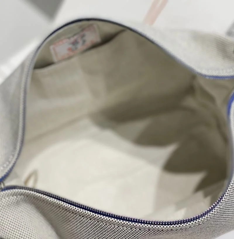 Reasonably priced Hermes Cosmetic Bags