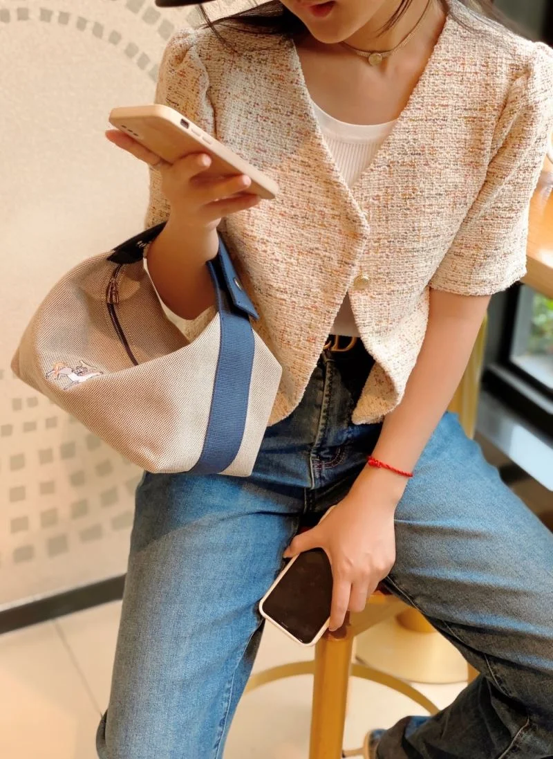 Reasonably priced Hermes Cosmetic Bags