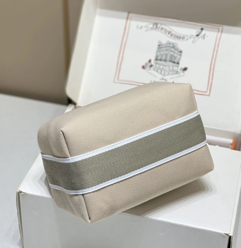High fidelity Hermes Cosmetic Bags