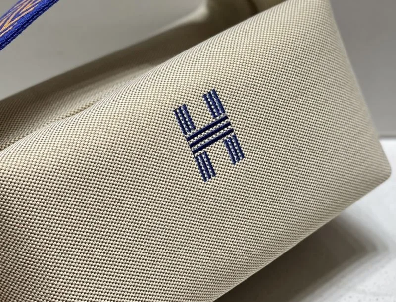 Accurate model Hermes Cosmetic Bags
